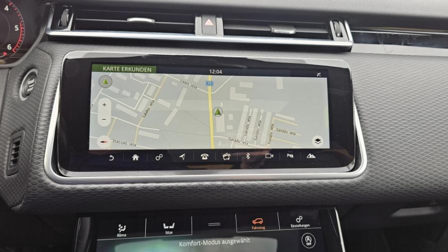Melns Land Rover Range Rover Velar 2019 Rīga, ar dzinēja tilpumu 2.00 L un nobraukumu 162 tūkst. km par 29500 €, foto 4 vietnē AUTOMOTO.COM.LV