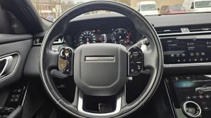 Melns Land Rover Range Rover Velar 2019 Rīga, ar dzinēja tilpumu 2.00 L un nobraukumu 162 tūkst. km par 29500 €, foto 8 vietnē AUTOMOTO.COM.LV