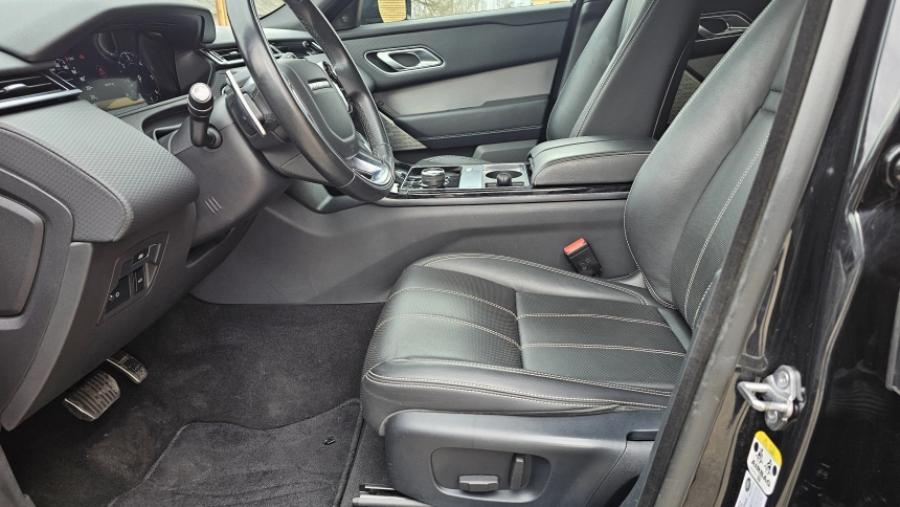 Melns Land Rover Range Rover Velar 2019 Rīga, ar dzinēja tilpumu 2.00 L un nobraukumu 162 tūkst. km par 29500 €, foto 23 vietnē AUTOMOTO.COM.LV