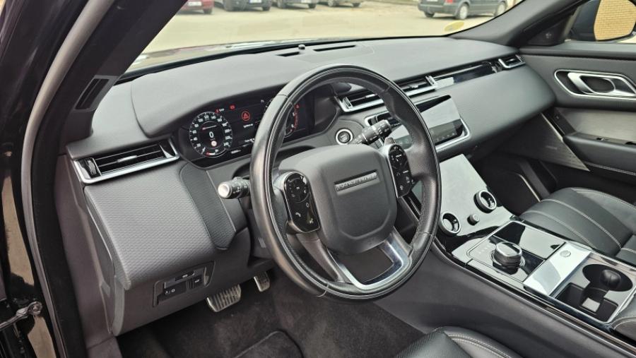 Melns Land Rover Range Rover Velar 2019 Rīga, ar dzinēja tilpumu 2.00 L un nobraukumu 162 tūkst. km par 29500 €, foto 24 vietnē AUTOMOTO.COM.LV