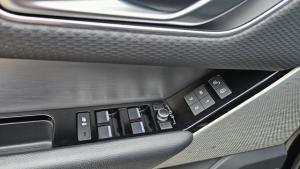 Melns Land Rover Range Rover Velar 2019 Rīga, ar dzinēja tilpumu 2.00 L un nobraukumu 162 tūkst. km par 29500 €, foto 28 vietnē AUTOMOTO.COM.LV