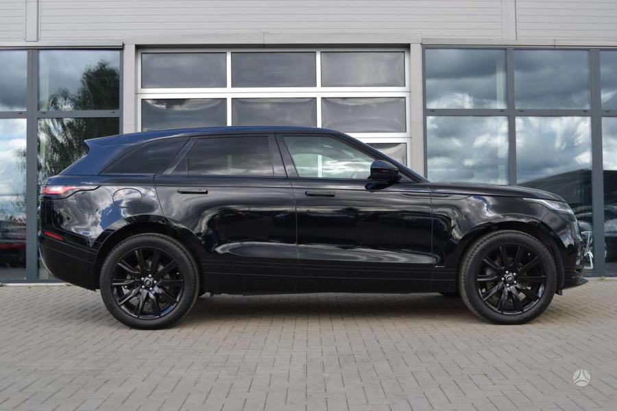 Melns Land Rover Range Rover Velar 2019 Viļņa, ar dzinēja tilpumu 2.00 L un nobraukumu 148 tūkst. km par 20000 €, foto 6 vietnē AUTOMOTO.COM.LV