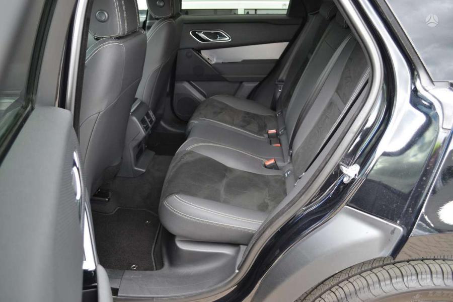 Melns Land Rover Range Rover Velar 2019 Viļņa, ar dzinēja tilpumu 2.00 L un nobraukumu 148 tūkst. km par 20000 €, foto 22 vietnē AUTOMOTO.COM.LV