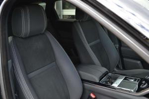 Melns Land Rover Range Rover Velar 2019 Viļņa, ar dzinēja tilpumu 2.00 L un nobraukumu 148 tūkst. km par 20000 €, foto 31 vietnē AUTOMOTO.COM.LV