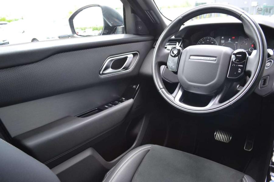 Melns Land Rover Range Rover Velar 2019 Viļņa, ar dzinēja tilpumu 2.00 L un nobraukumu 148 tūkst. km par 20000 €, foto 32 vietnē AUTOMOTO.COM.LV