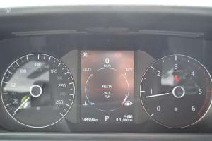 Melns Land Rover Range Rover Velar 2019 Viļņa, ar dzinēja tilpumu 2.00 L un nobraukumu 148 tūkst. km par 20000 €, foto 36 vietnē AUTOMOTO.COM.LV