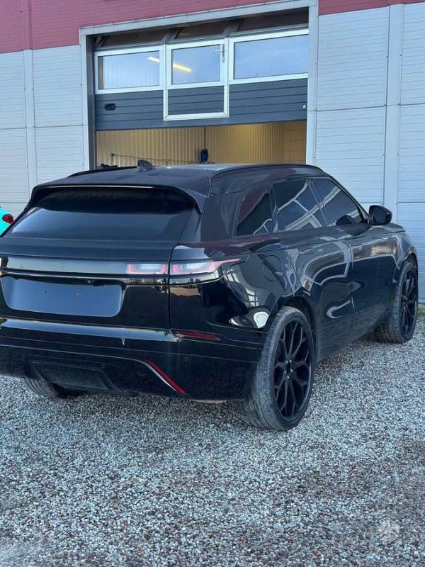 Melns Land Rover Range Rover Velar 2019 Klaipėda, ar dzinēja tilpumu 2.00 L un nobraukumu 184 tūkst. km par 13000 €, foto 6 vietnē AUTOMOTO.COM.LV