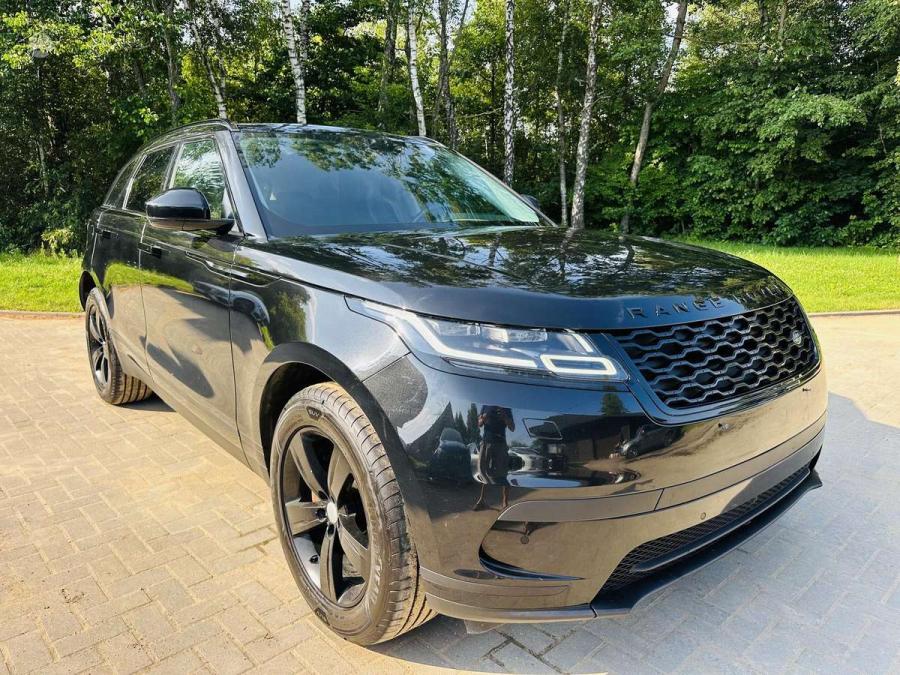 Black Land Rover Range Rover Velar 2019 in Kaunas, with an engine capacity of 2.00 L and mileage of 220 thousand km for 19350 €, photo 1 on AUTOMOTO.COM.LV