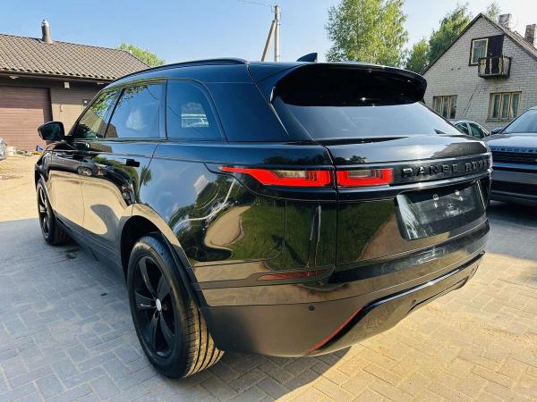 Black Land Rover Range Rover Velar 2019 in Kaunas, with an engine capacity of 2.00 L and mileage of 220 thousand km for 19350 €, photo 4 on AUTOMOTO.COM.LV
