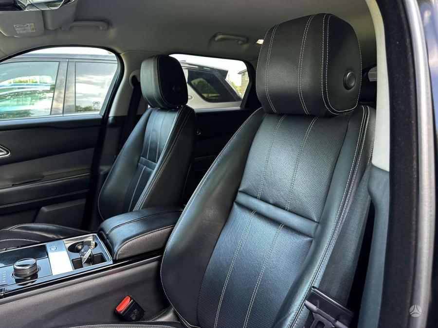 Black Land Rover Range Rover Velar 2019 in Kaunas, with an engine capacity of 2.00 L and mileage of 220 thousand km for 19350 €, photo 12 on AUTOMOTO.COM.LV