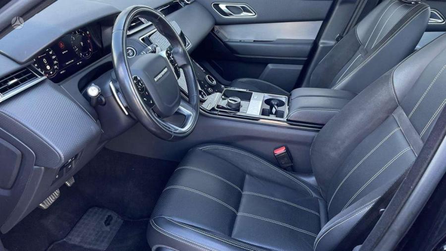 Melns Land Rover Range Rover Velar 2019 Marijampole, ar dzinēja tilpumu 2.00 L un nobraukumu 149 tūkst. km par 19990 €, foto 18 vietnē AUTOMOTO.COM.LV