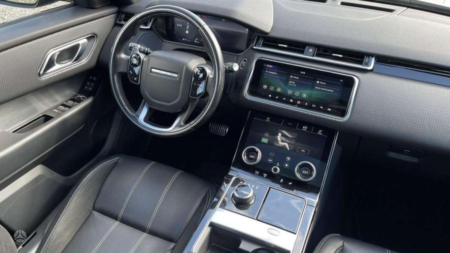 Melns Land Rover Range Rover Velar 2019 Marijampole, ar dzinēja tilpumu 2.00 L un nobraukumu 149 tūkst. km par 19990 €, foto 41 vietnē AUTOMOTO.COM.LV