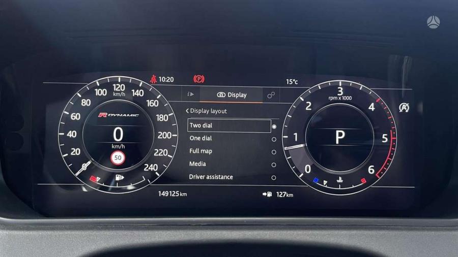Melns Land Rover Range Rover Velar 2019 Marijampole, ar dzinēja tilpumu 2.00 L un nobraukumu 149 tūkst. km par 19990 €, foto 45 vietnē AUTOMOTO.COM.LV