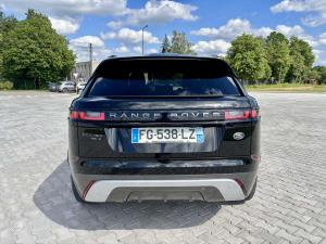 Black Land Rover Range Rover Velar 2019 in Taurage, with an engine capacity of 2.00 L and mileage of 140 thousand km for 21900 €, photo 9 on AUTOMOTO.COM.LV