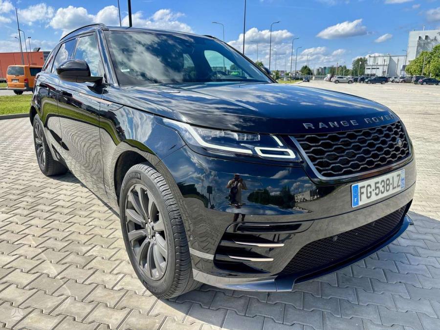 Black Land Rover Range Rover Velar 2019 in Taurage, with an engine capacity of 2.00 L and mileage of 140 thousand km for 21900 €, photo 31 on AUTOMOTO.COM.LV