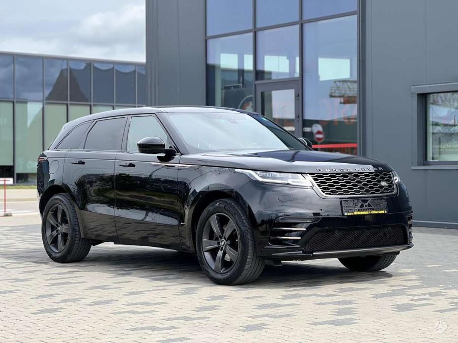 Black Land Rover Range Rover Velar 2019 in Siauliai, with an engine capacity of 2.00 L and mileage of 163 thousand km for 23800 €, photo 1 on AUTOMOTO.COM.LV