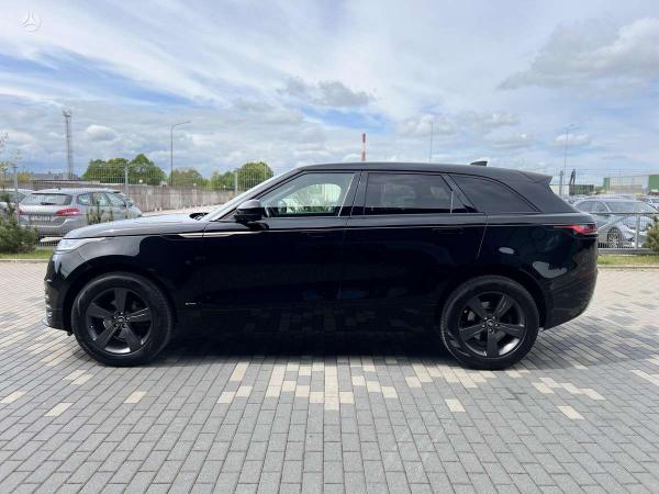 Black Land Rover Range Rover Velar 2019 in Siauliai, with an engine capacity of 2.00 L and mileage of 163 thousand km for 23800 €, photo 6 on AUTOMOTO.COM.LV
