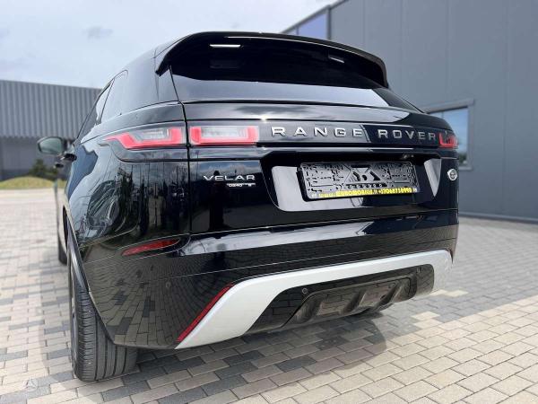 Black Land Rover Range Rover Velar 2019 in Siauliai, with an engine capacity of 2.00 L and mileage of 163 thousand km for 23800 €, photo 10 on AUTOMOTO.COM.LV