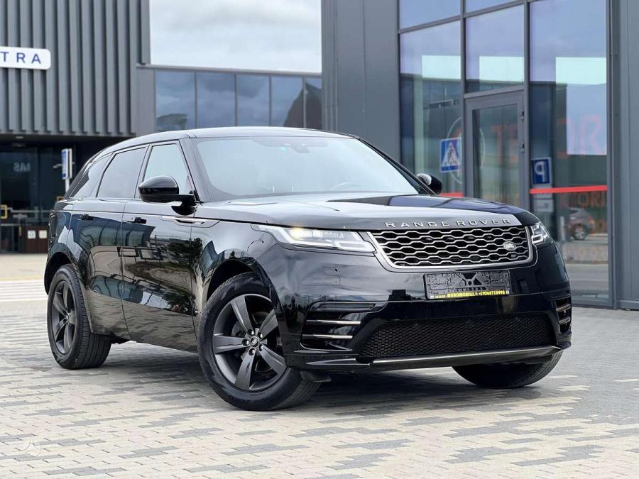 Black Land Rover Range Rover Velar 2019 in Siauliai, with an engine capacity of 2.00 L and mileage of 163 thousand km for 23800 €, photo 12 on AUTOMOTO.COM.LV