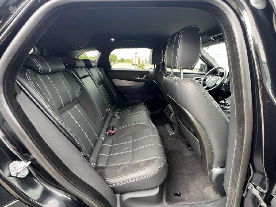 Black Land Rover Range Rover Velar 2019 in Siauliai, with an engine capacity of 2.00 L and mileage of 163 thousand km for 23800 €, photo 31 on AUTOMOTO.COM.LV