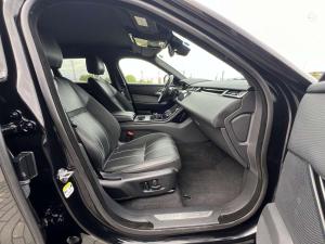 Black Land Rover Range Rover Velar 2019 in Siauliai, with an engine capacity of 2.00 L and mileage of 163 thousand km for 23800 €, photo 32 on AUTOMOTO.COM.LV