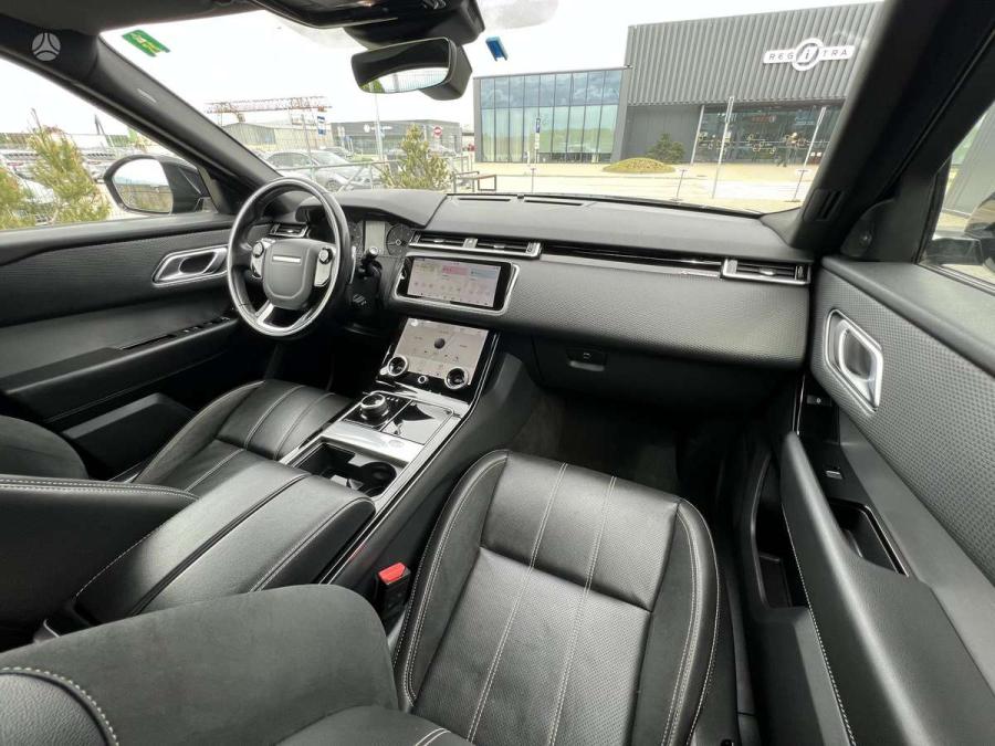 Black Land Rover Range Rover Velar 2019 in Siauliai, with an engine capacity of 2.00 L and mileage of 163 thousand km for 23800 €, photo 34 on AUTOMOTO.COM.LV
