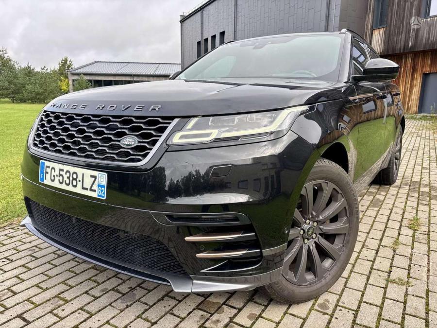 Black Land Rover Range Rover Velar 2019 in Taurage, with an engine capacity of 2.00 L and mileage of 140 thousand km for 21900 €, photo 39 on AUTOMOTO.COM.LV