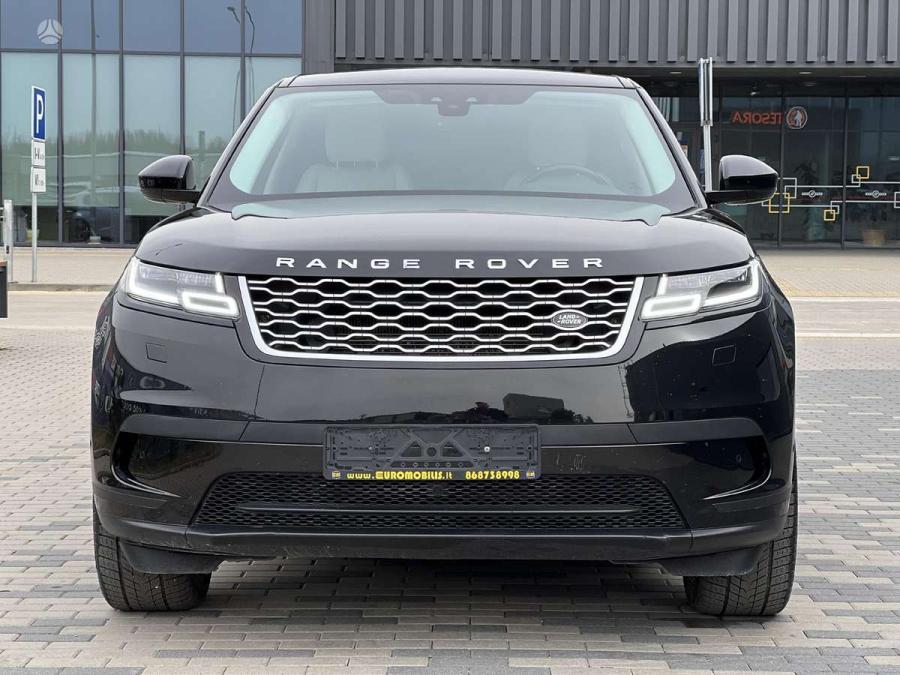 Melns Land Rover Range Rover Velar 2020 Šauļi, ar dzinēja tilpumu 2.99 L un nobraukumu 172 tūkst. km par 35500 €, foto 3 vietnē AUTOMOTO.COM.LV