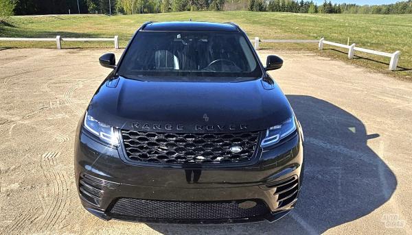 Black Land Rover Range Rover Velar 2020 in Vilnius, with an engine capacity of 2.00 L and mileage of 157 thousand km for 21300 €, photo 6 on AUTOMOTO.COM.LV