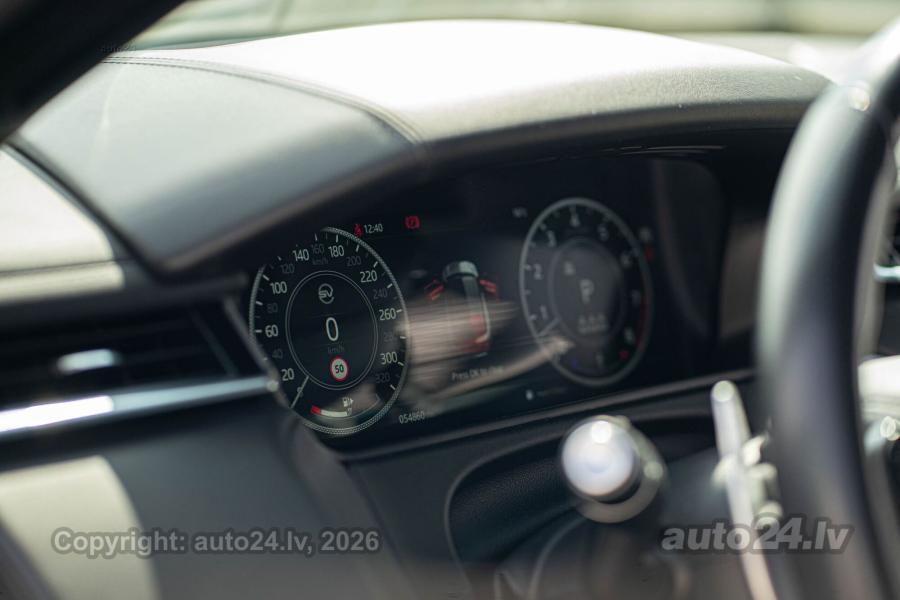 Melns Land Rover Range Rover Velar 2020 Tartu, ar dzinēja tilpumu 5.00 L un nobraukumu 55 tūkst. km par 46200 €, foto 17 vietnē AUTOMOTO.COM.LV