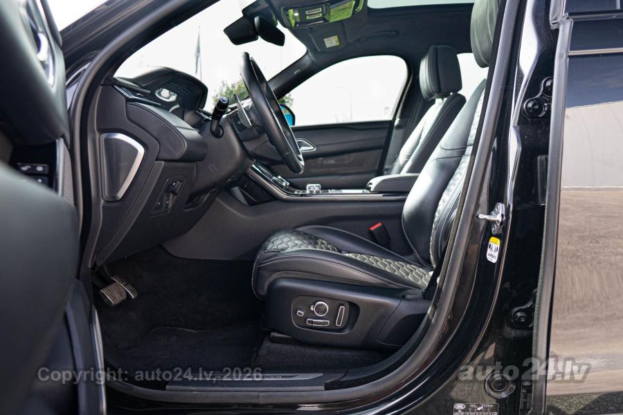 Melns Land Rover Range Rover Velar 2020 Tartu, ar dzinēja tilpumu 5.00 L un nobraukumu 55 tūkst. km par 46200 €, foto 19 vietnē AUTOMOTO.COM.LV