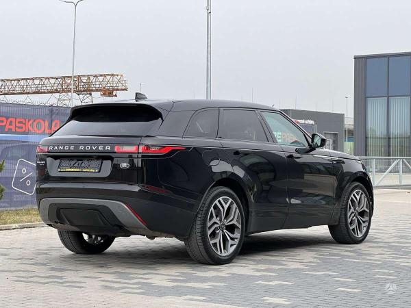 Melns Land Rover Range Rover Velar 2020 Šauļi, ar dzinēja tilpumu 2.99 L un nobraukumu 173 tūkst. km par 33500 €, foto 8 vietnē AUTOMOTO.COM.LV