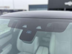 Black Land Rover Range Rover Velar 2020 in Siauliai, with an engine capacity of 2.99 L and mileage of 173 thousand km for 33500 €, photo 14 on AUTOMOTO.COM.LV