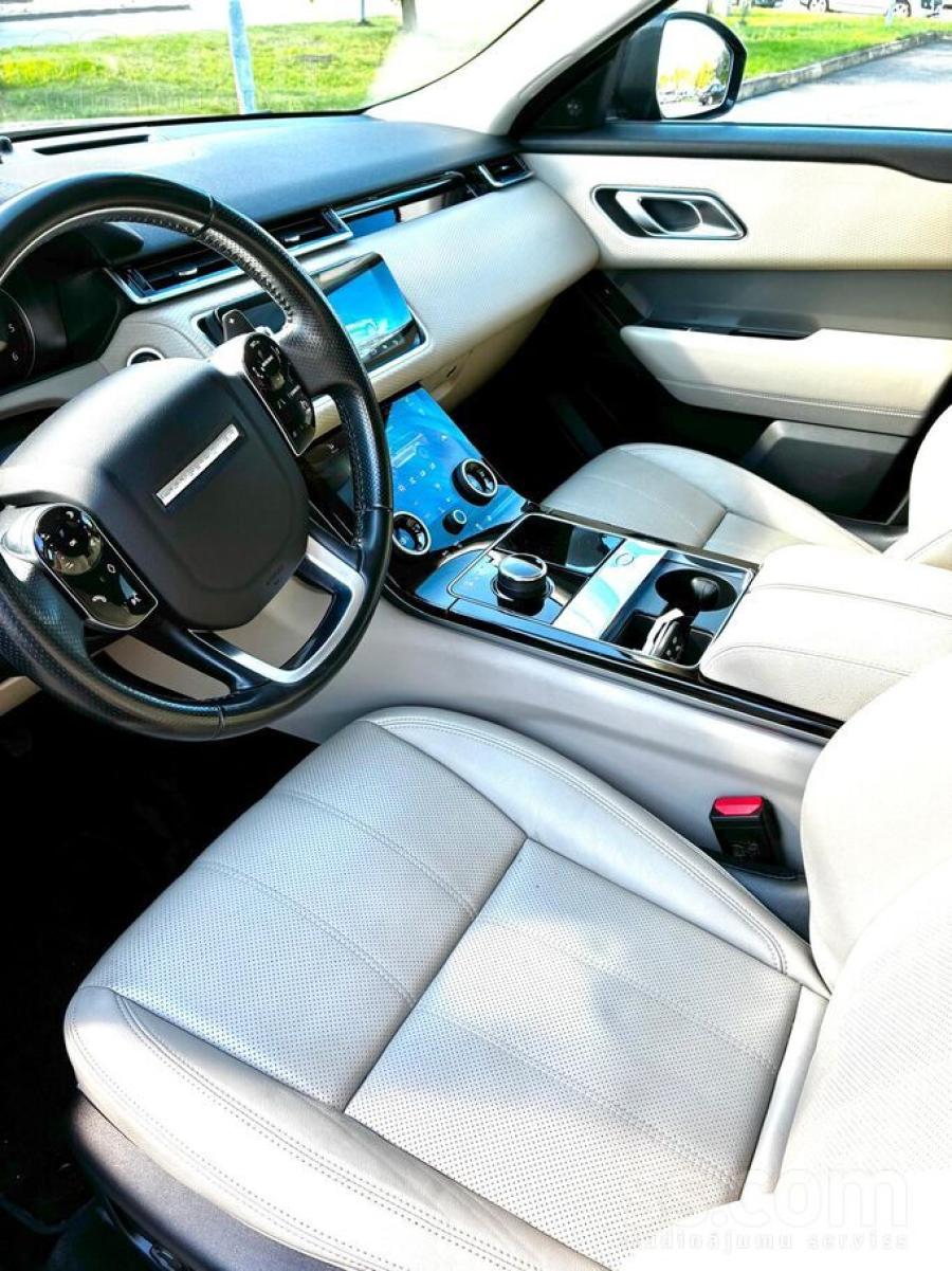 Black Land Rover Range Rover Velar 2020 in Riga, with an engine capacity of 2.00 L and mileage of 120 thousand km for 21200 €, photo 14 on AUTOMOTO.COM.LV