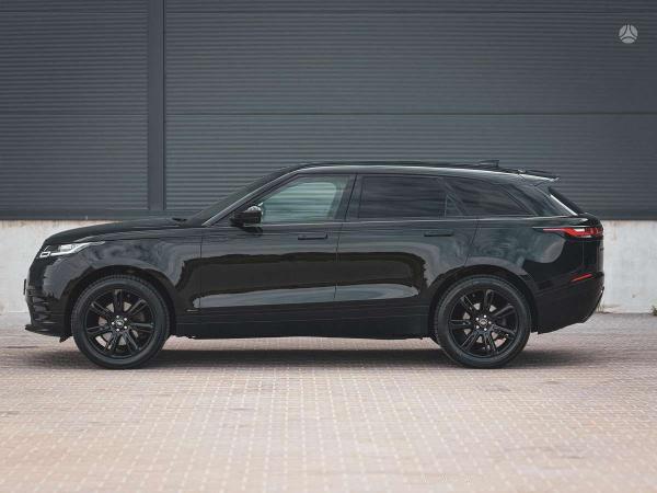 Melns Land Rover Range Rover Velar 2021 Šauļi, ar dzinēja tilpumu 2.00 L un nobraukumu 160 tūkst. km par 29099 €, foto 6 vietnē AUTOMOTO.COM.LV