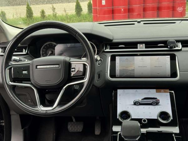 Black Land Rover Range Rover Velar 2021 in Vilnius, with an engine capacity of 3.00 L and mileage of 94 thousand km for 38000 €, photo 6 on AUTOMOTO.COM.LV