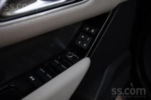 Melns Land Rover Range Rover Velar 2022 Jelgava, ar dzinēja tilpumu 2.00 L un nobraukumu 0 tūkst. km par 27500 €, foto 20 vietnē AUTOMOTO.COM.LV