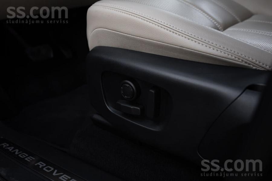 Melns Land Rover Range Rover Velar 2022 Jelgava, ar dzinēja tilpumu 2.00 L un nobraukumu 0 tūkst. km par 27500 €, foto 21 vietnē AUTOMOTO.COM.LV