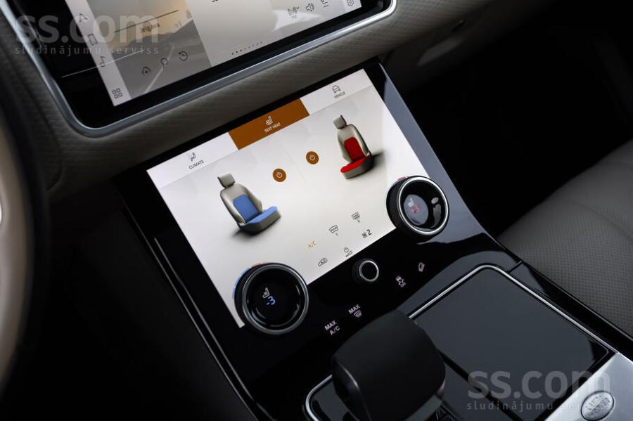 Melns Land Rover Range Rover Velar 2022 Jelgava, ar dzinēja tilpumu 2.00 L un nobraukumu 0 tūkst. km par 27500 €, foto 25 vietnē AUTOMOTO.COM.LV