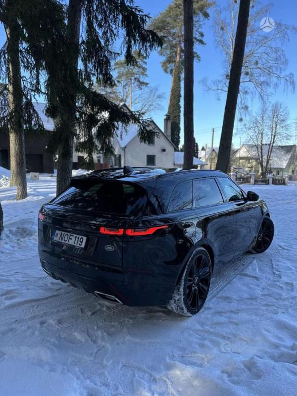 Melns Land Rover Range Rover Velar 2023 Viļņa, ar dzinēja tilpumu 3.00 L un nobraukumu 10 tūkst. km par 49950 €, foto 8 vietnē AUTOMOTO.COM.LV