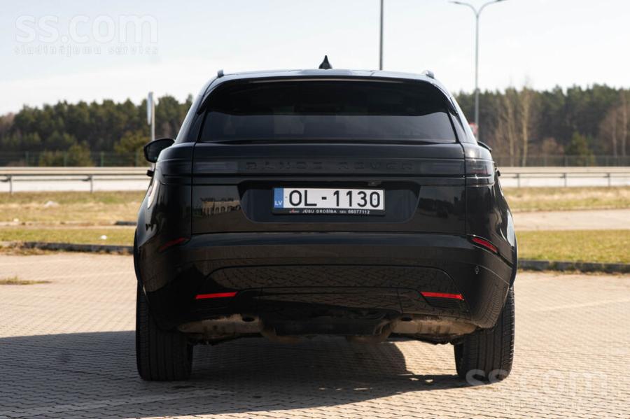 Melns Land Rover Range Rover Velar 2023 Rīga, ar dzinēja tilpumu 3.00 L un nobraukumu 44 tūkst. km par 56900 €, foto 5 vietnē AUTOMOTO.COM.LV