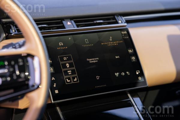 Melns Land Rover Range Rover Velar 2023 Rīga, ar dzinēja tilpumu 3.00 L un nobraukumu 44 tūkst. km par 56900 €, foto 10 vietnē AUTOMOTO.COM.LV
