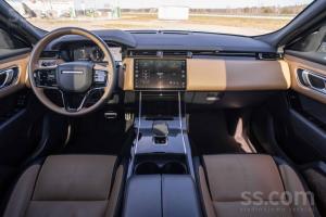 Melns Land Rover Range Rover Velar 2023 Rīga, ar dzinēja tilpumu 3.00 L un nobraukumu 44 tūkst. km par 56900 €, foto 13 vietnē AUTOMOTO.COM.LV