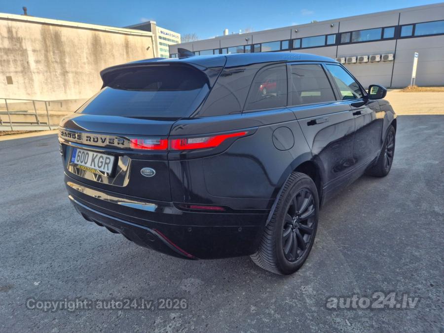 Melns Land Rover Range Rover Velar 2018 Pērnava, ar dzinēja tilpumu 2.00 L un nobraukumu 109 tūkst. km par 29900 €, foto 5 vietnē AUTOMOTO.COM.LV