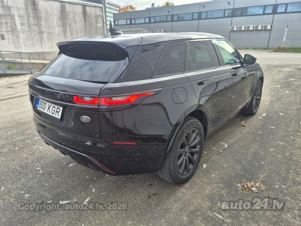 Land Rover Range Rover Velar 2018 in Parnu on AUTOMOTO.COM.LV Black Land Rover Range Rover Velar 2018 in Parnu, with an engine capacity of 2.00 L and mileage of 112 thousand km for 27500 €, photo 3 on AUTOMOTO.COM.LV