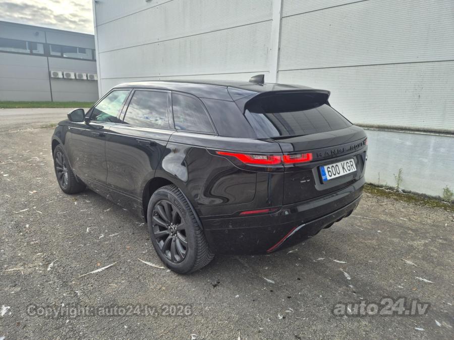 Melns Land Rover Range Rover Velar 2018 Pērnava, ar dzinēja tilpumu 2.00 L un nobraukumu 112 tūkst. km par 27500 €, foto 6 vietnē AUTOMOTO.COM.LV