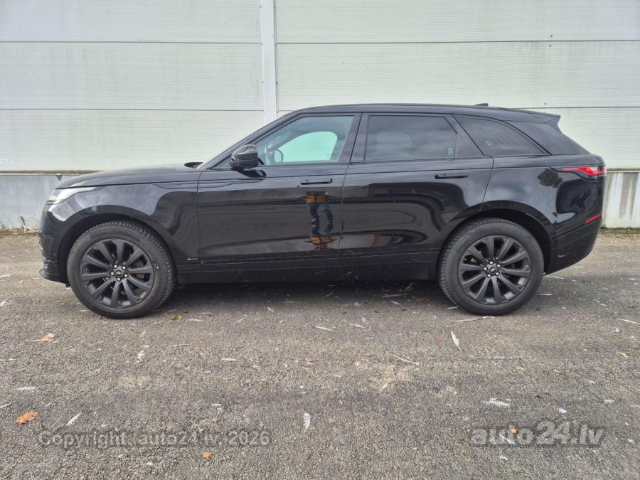 Melns Land Rover Range Rover Velar 2018 Pērnava, ar dzinēja tilpumu 2.00 L un nobraukumu 112 tūkst. km par 27500 €, foto 7 vietnē AUTOMOTO.COM.LV