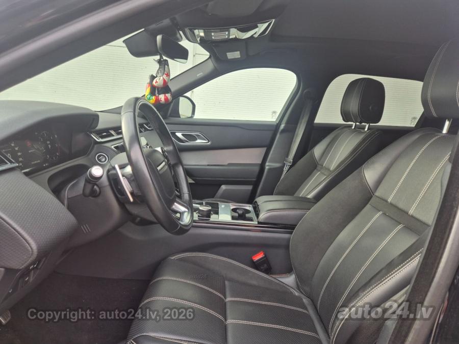Melns Land Rover Range Rover Velar 2018 Pērnava, ar dzinēja tilpumu 2.00 L un nobraukumu 112 tūkst. km par 27500 €, foto 8 vietnē AUTOMOTO.COM.LV