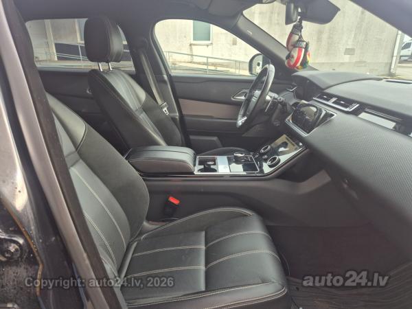 Land Rover Range Rover Velar 2018 in Parnu on AUTOMOTO.COM.LV Black Land Rover Range Rover Velar 2018 in Parnu, with an engine capacity of 2.00 L and mileage of 112 thousand km for 27500 €, photo 10 on AUTOMOTO.COM.LV