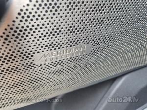 Melns Land Rover Range Rover Velar 2018 Pērnava, ar dzinēja tilpumu 2.00 L un nobraukumu 112 tūkst. km par 27500 €, foto 11 vietnē AUTOMOTO.COM.LV